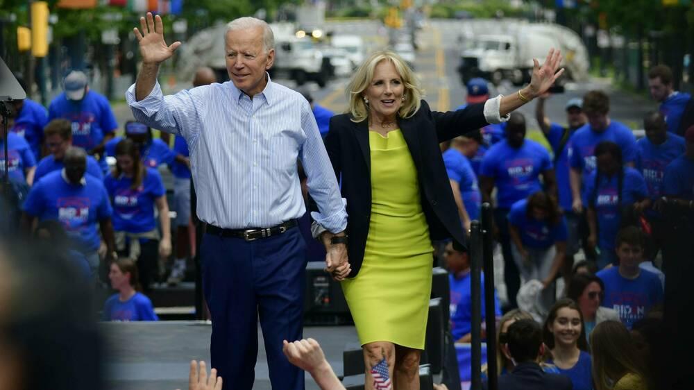 Jill Biden: In Kleid und Blazer zur First Lady?