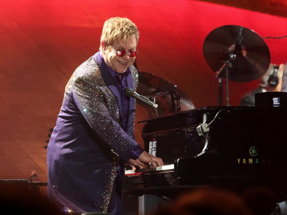 Elegantes Vermogen Elton John Fotos