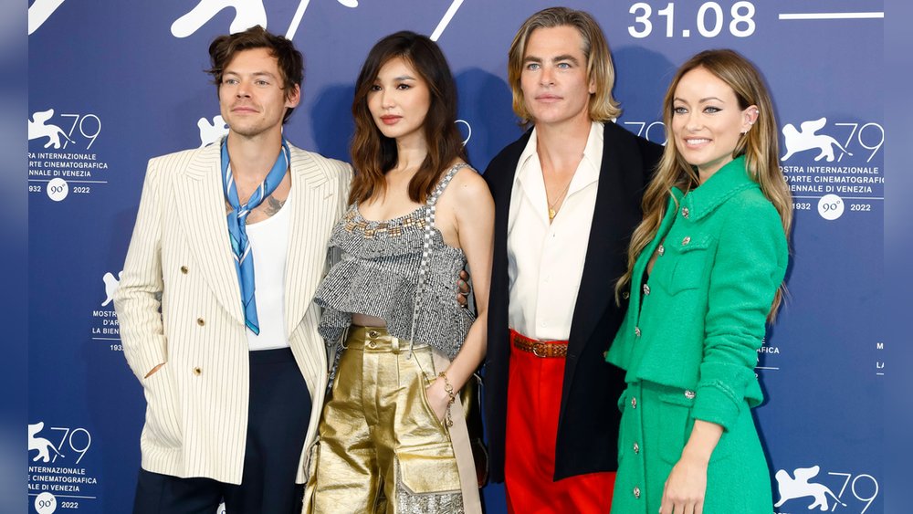 Chris Pine: Spuck-Attacke von Harry Styles ist "komplette Erfindung"