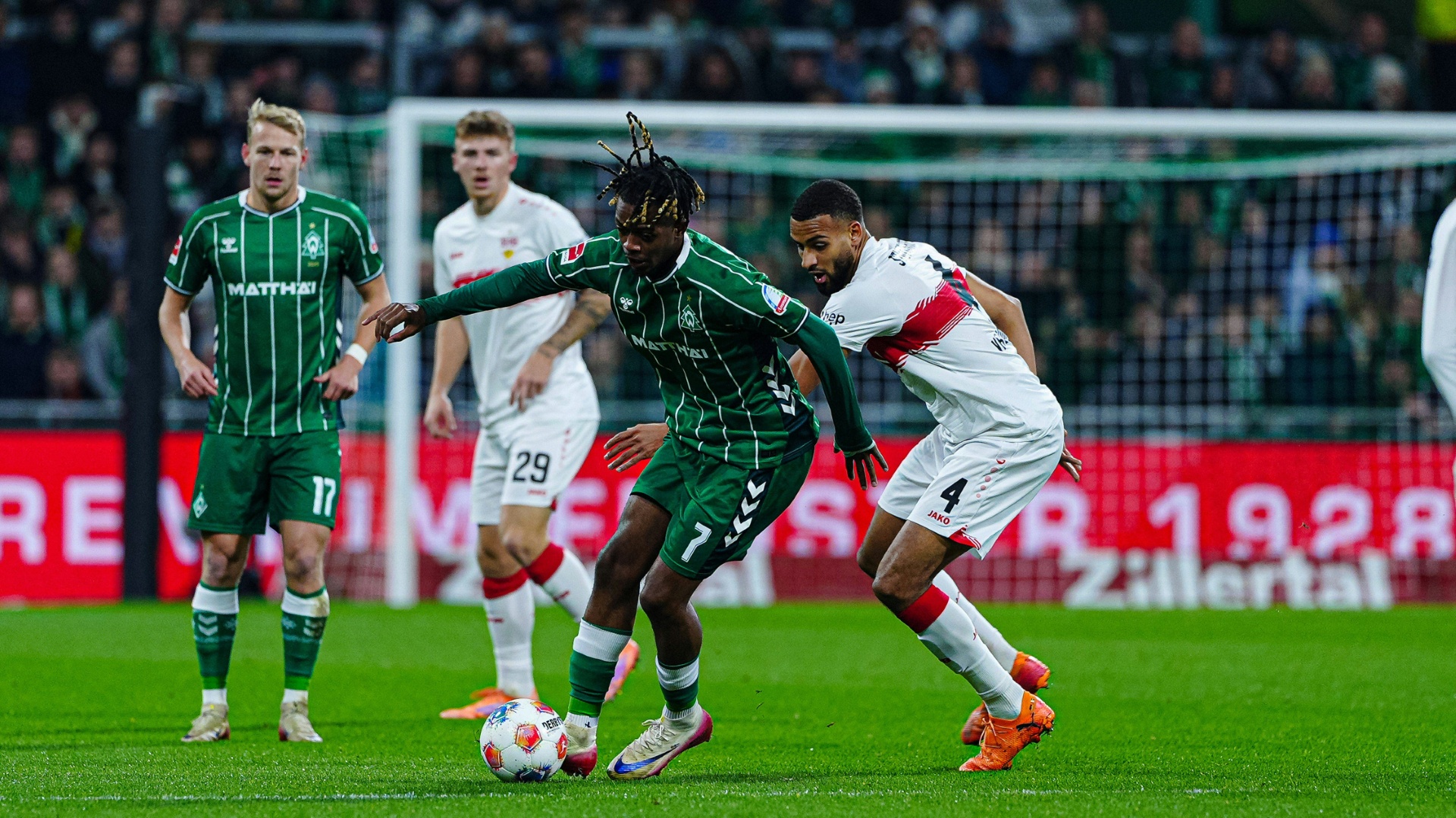 Bayern-Fiasko abgehakt: Starke Stuttgarter klopfen oben an