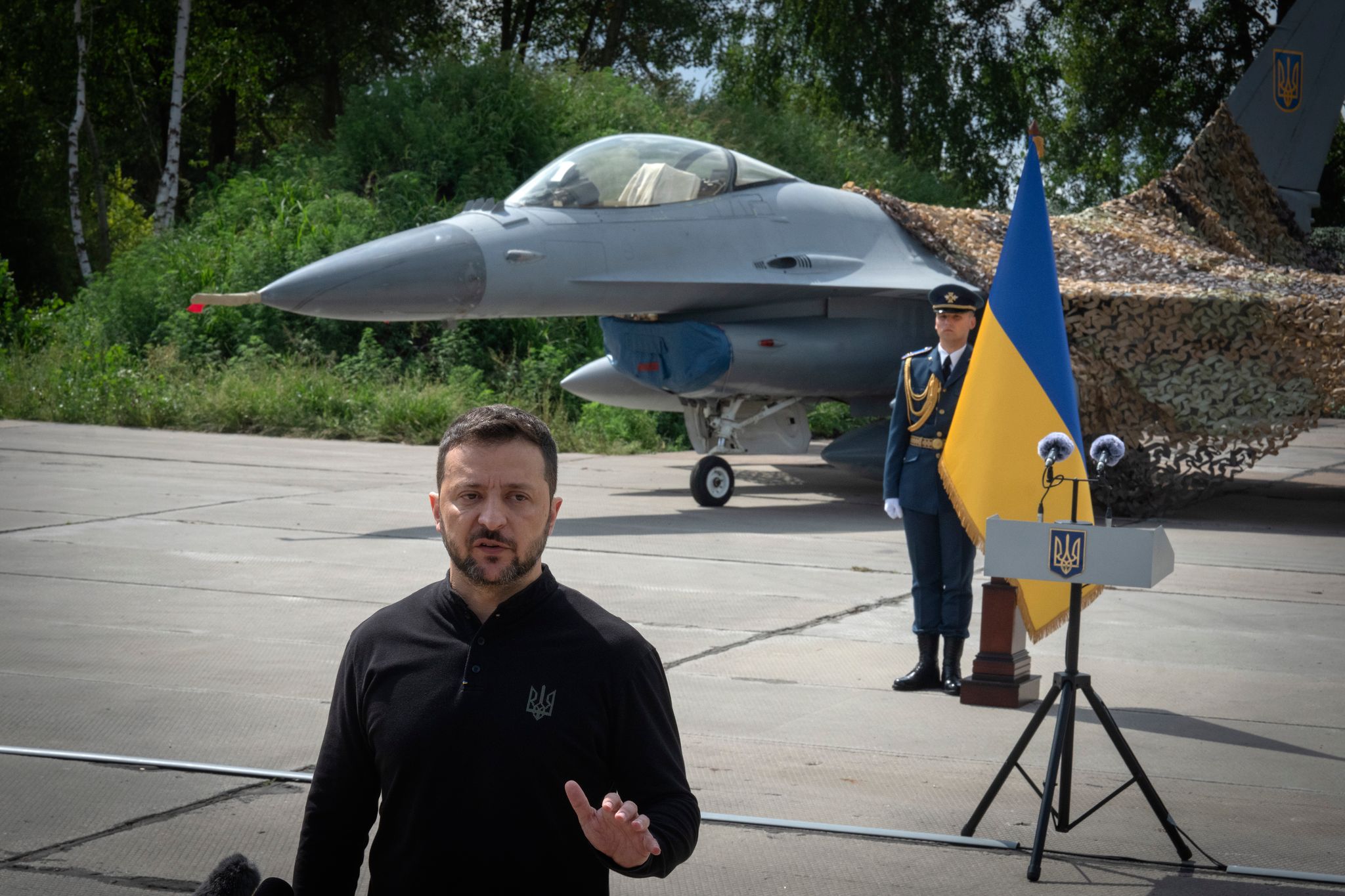 Ukrainischer Kampfjet abgestürzt - Piloten tot