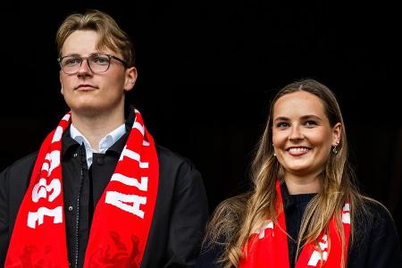 Ingrid Alexandra & Sverre Magnus: Royals beim Fußball in Brooklyn